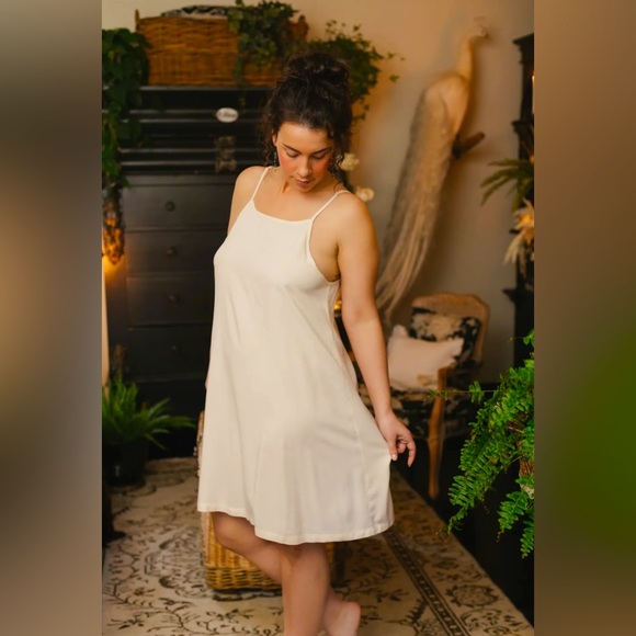 Market of Stars | Dresses | Market Of Stars Etoile Simple Slip For ...